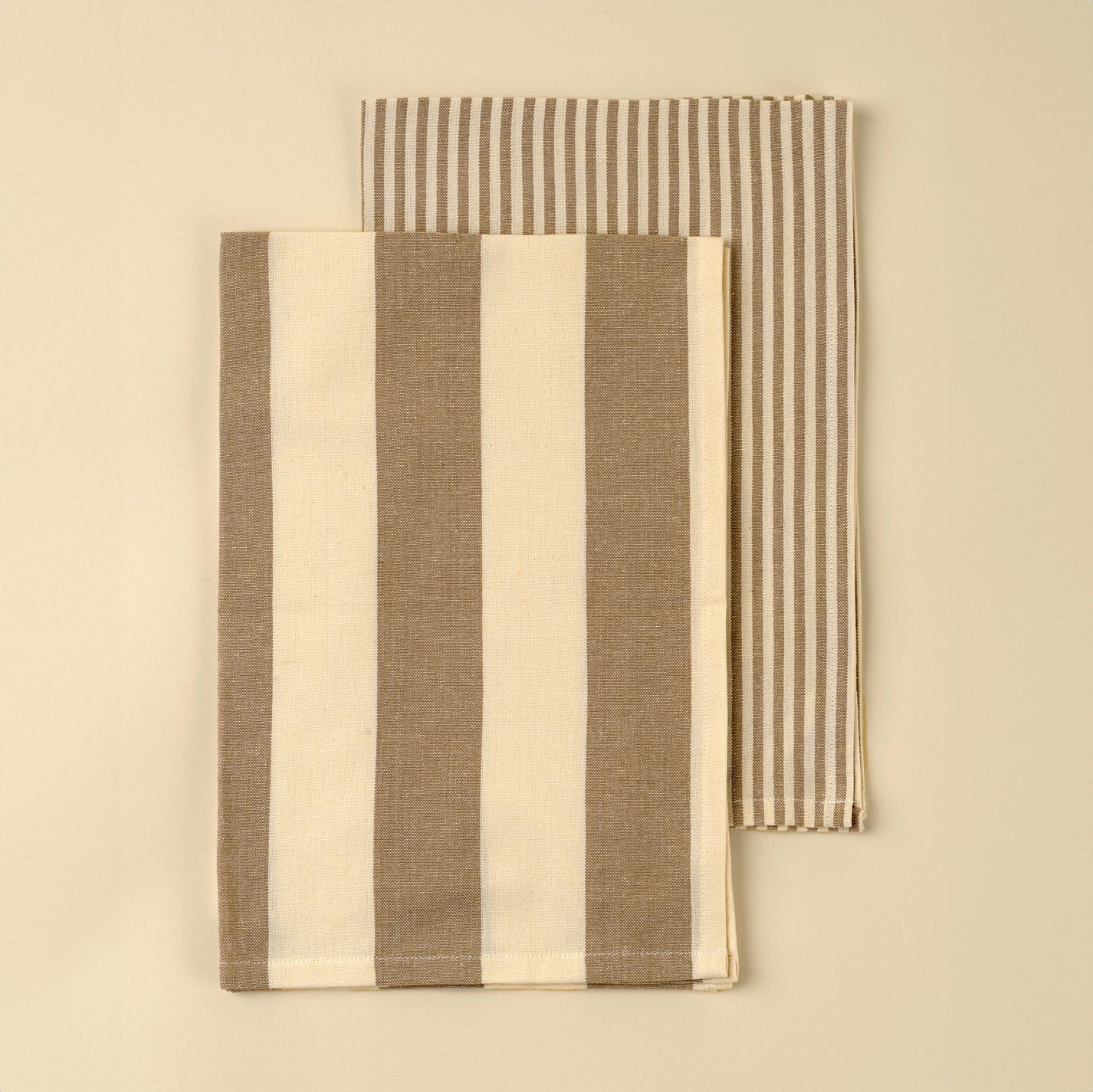 Hampton Stripe Tea Towels - Set of 2 – Pretty Clean Shop
